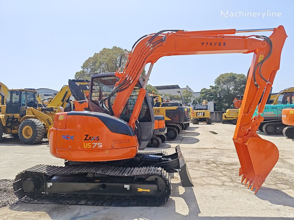Hitachi ZX75US mini bager