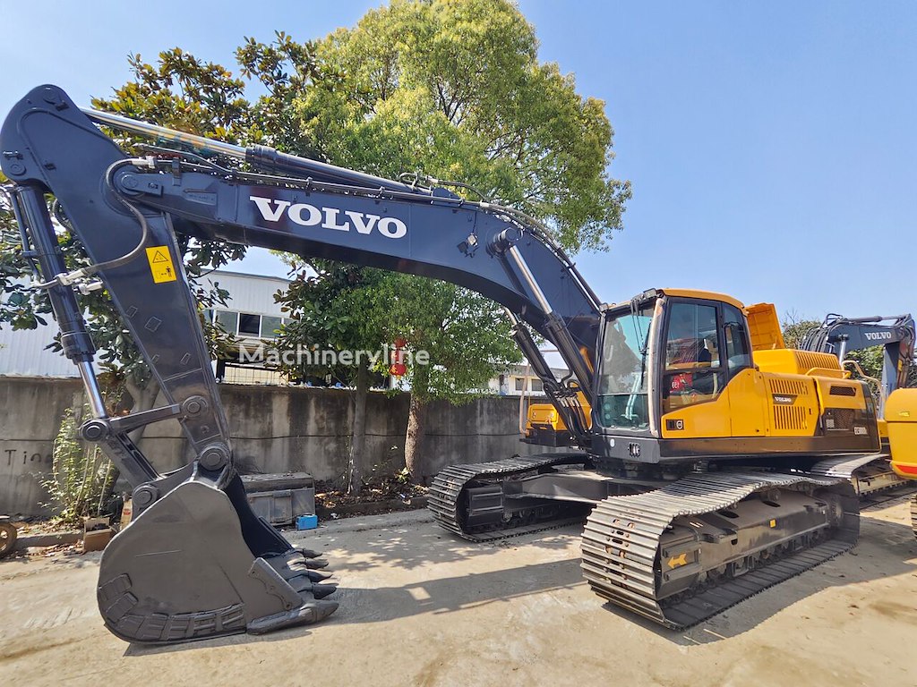 Volvo EC380DL bager guseničar