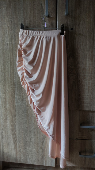 Missguided suknja SADA 300