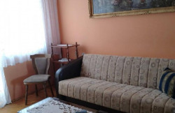 Na prodaju 2.5-soban stan – Obilićev venac, Niš
