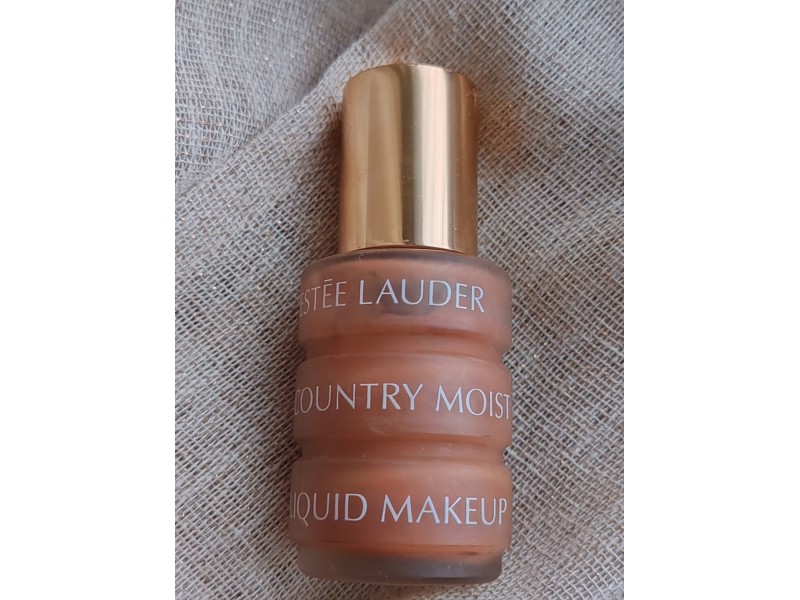 ESTEE LAUDER COUNTRY MOIST PUDER SUNTAN BEIGE