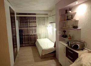 Prodaja Stan - Beograd, Novi Beograd: Paviljoni - Pariske komune - Ikarus