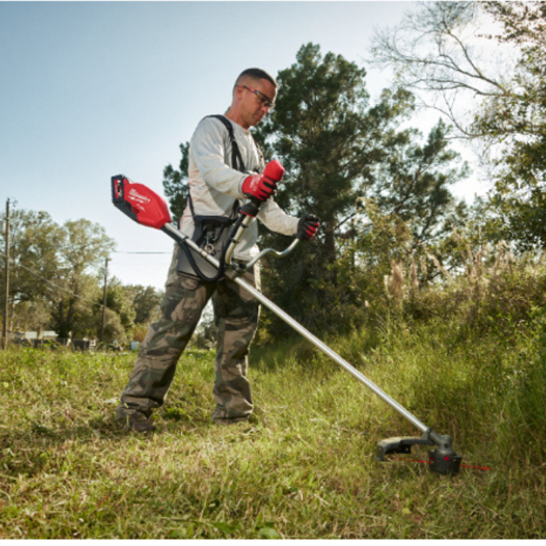 Milwaukee – Trimer sa punjačem i baterijom – 4933492299