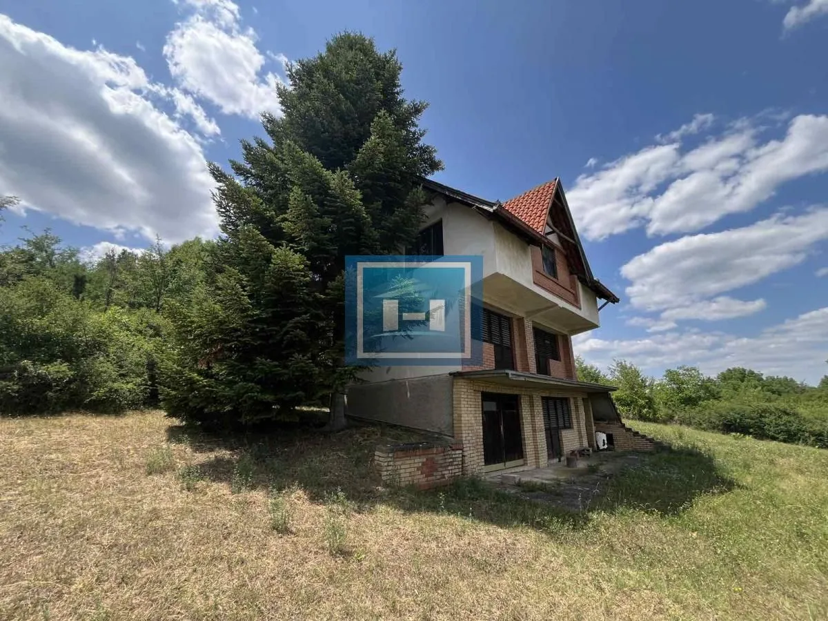 Prodaja, kuća, 150m2, Vinorača, Jagodina