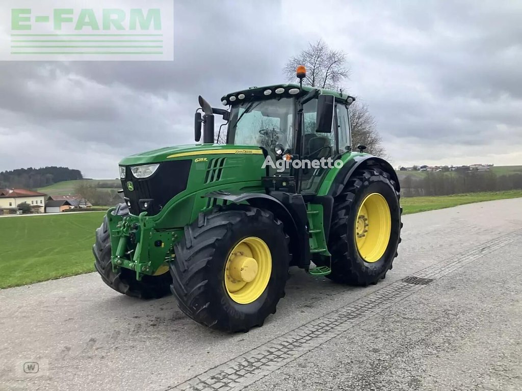 John Deere 6215r traktor točkaš