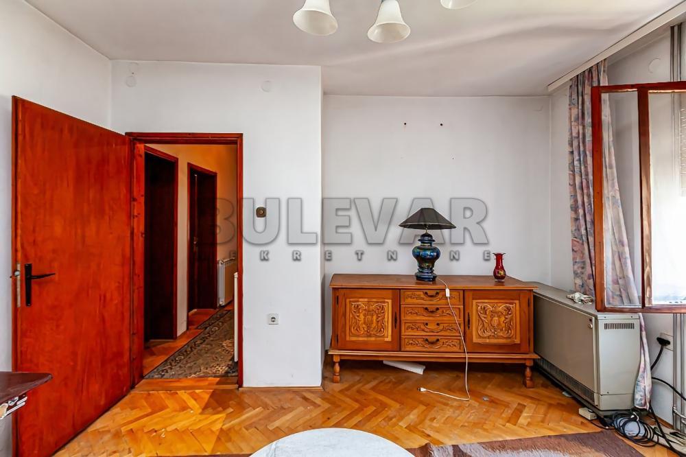 Vukadina Stevanovića, Kuća na prodaju, 160m2, 115.500€