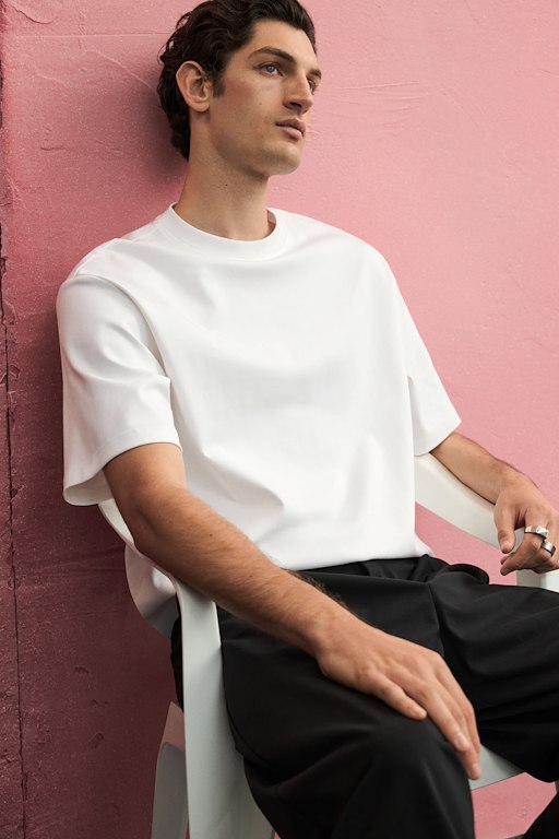 MAJICA ČETVRTASTOG KROJA LOOSE FIT