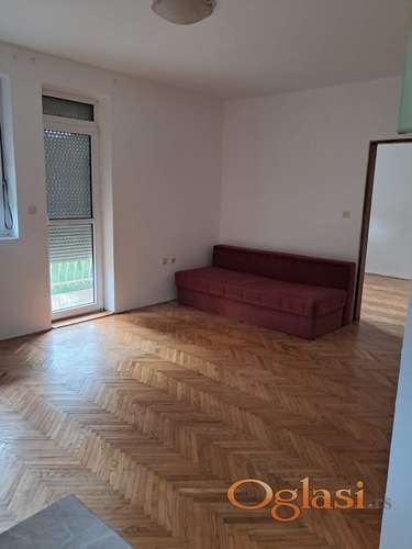 Dvosoban stan na Telepu