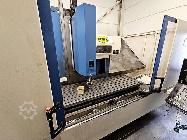 Machining Center - vertikalno
AXA Vario