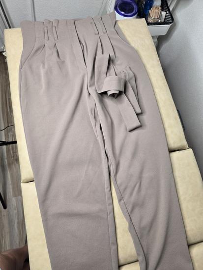 Sinsay pantalone L
