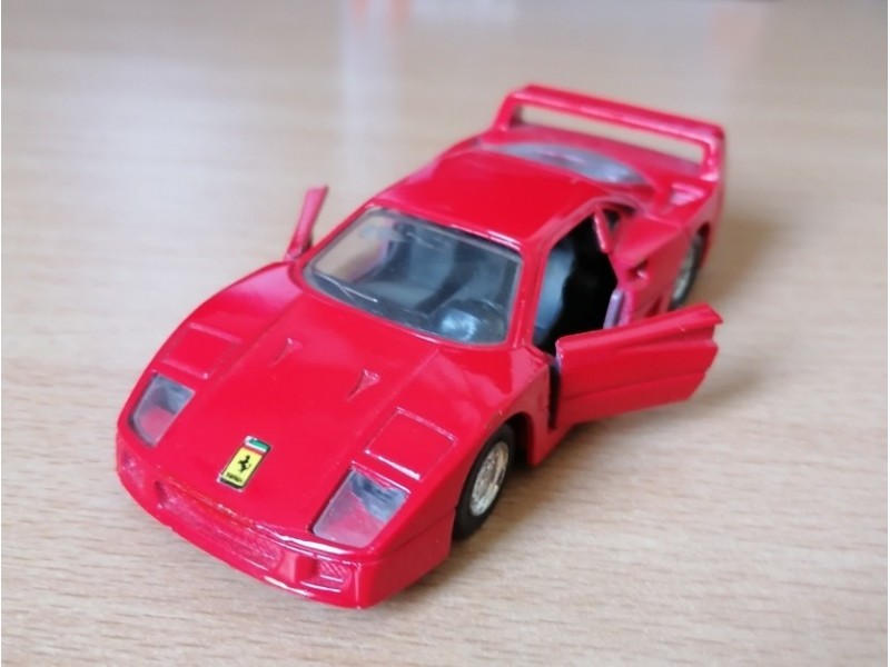 1:39 McToy Ferrari F40