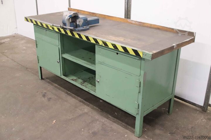 Radni sto sa porokom
unbekannt 2000/710/H890 mm