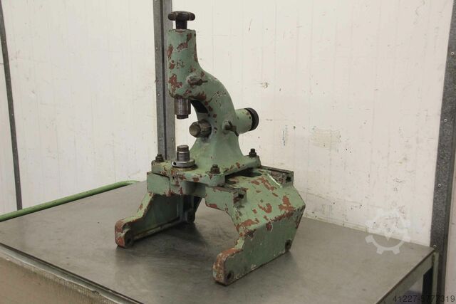 Kreće se ravnomerno
WMW Durchmesser 210 mm