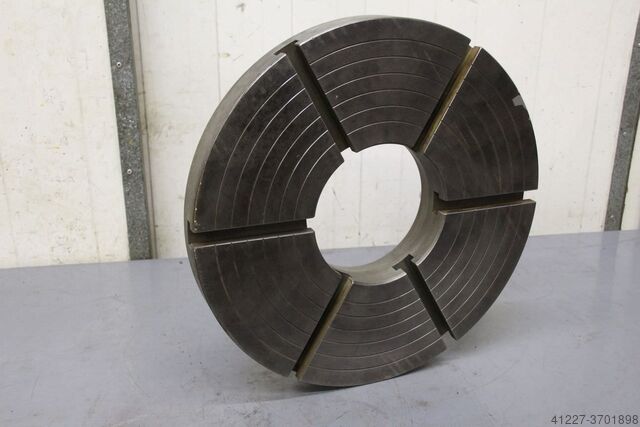 Nemaљ pojma
Guss Typ 500 mm