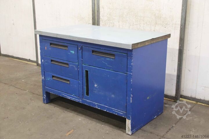 Workbench
unbekannt 1240/700/H850 mm