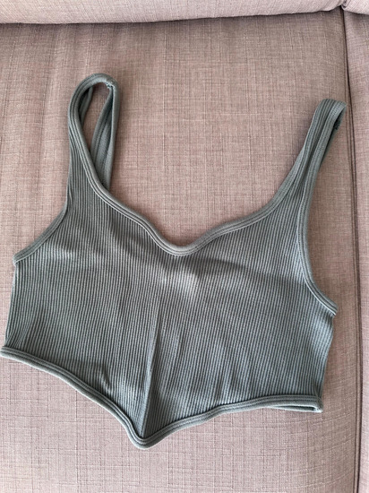 Zeleni top