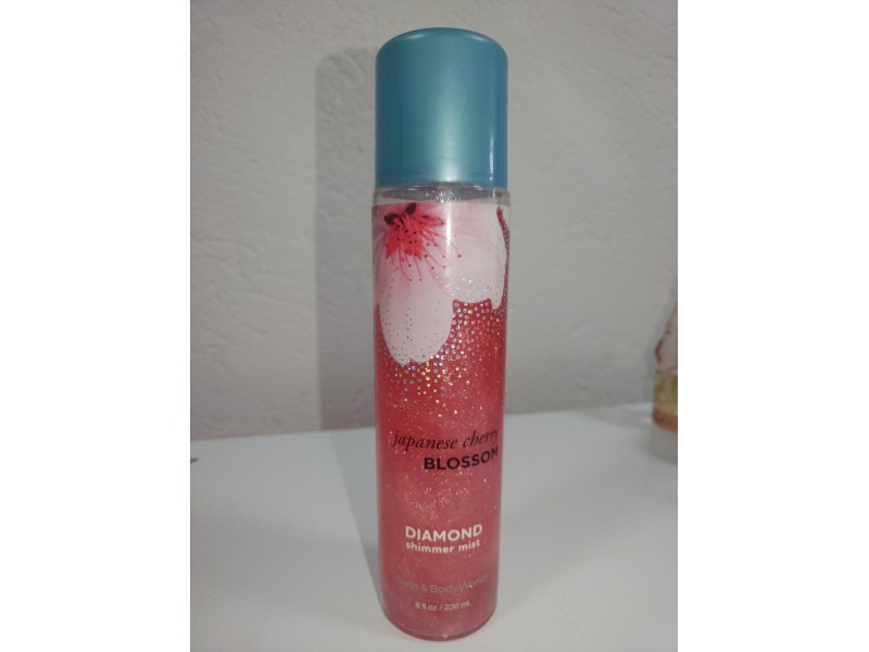 Bath and body works Japanese cherry blossom diamond shi