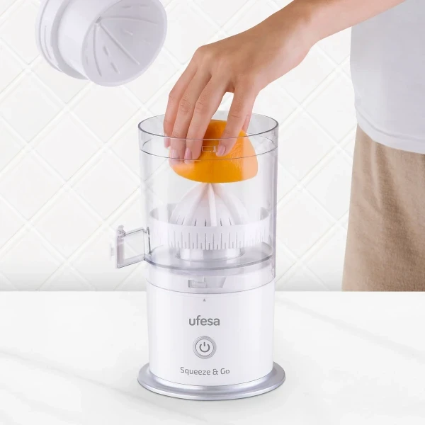 Cediljka za citruse Ufesa Squeeze&Gopunjivisnaga 45Wbeli