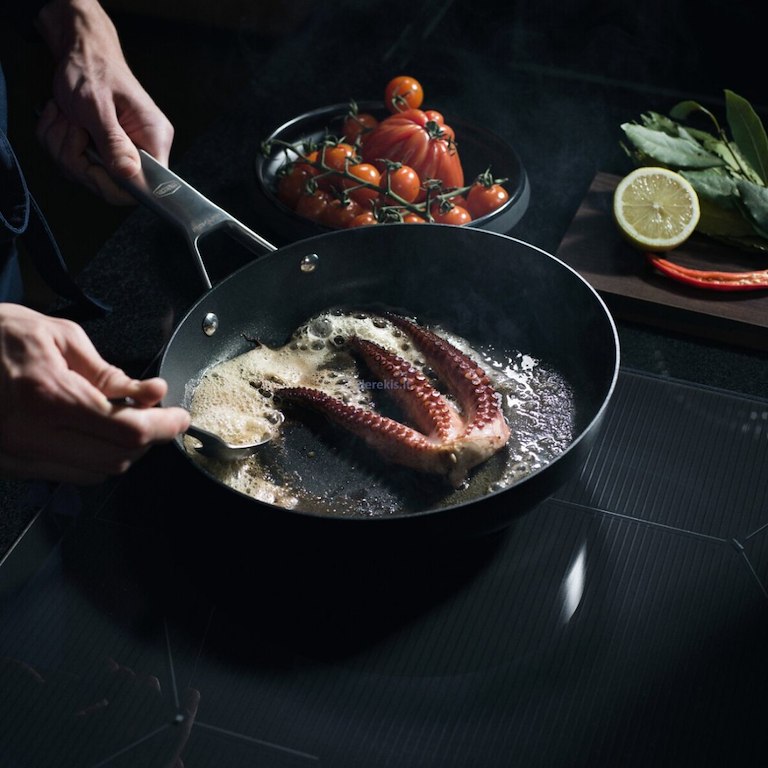 FISKARS TIGANJ TAITEN 26 CM (1066947)