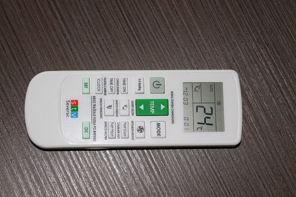 Daljinski upravljač VST SEVERAC