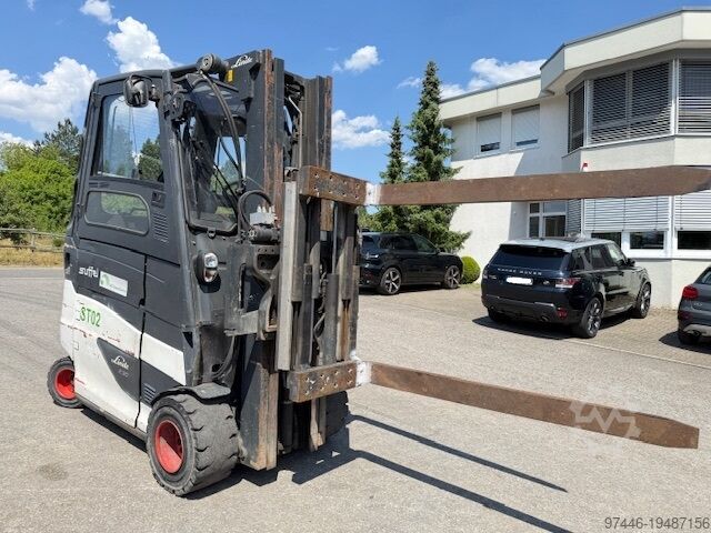 4 točka viljuškar
Linde E30HL