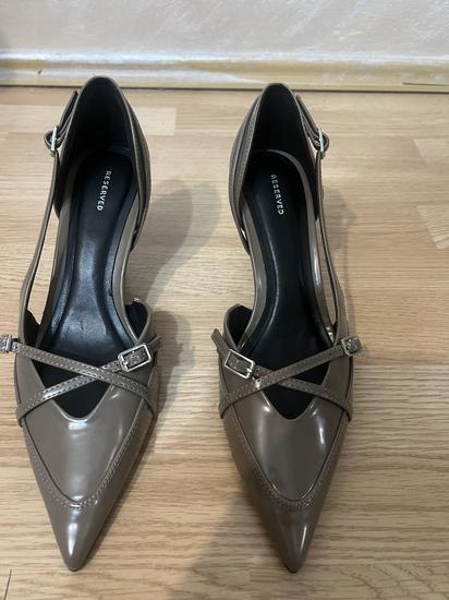 Stikle nove RESERVED 39