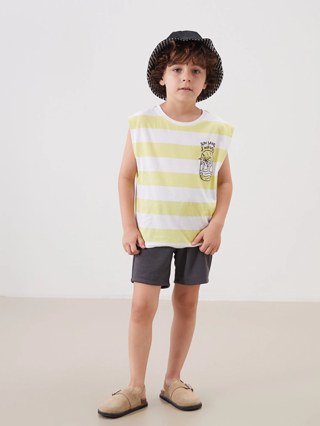 LCW Kids Okrugli Izrez Prugasto Štampano Dečji Top Bez Rukava