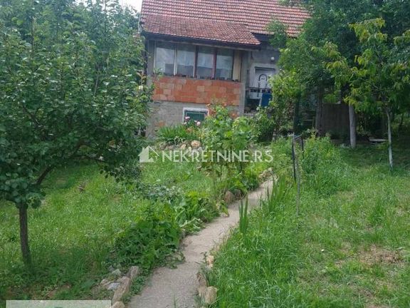 Kuća 129m2, 6 ari placa, Barič, Obrenovac - 55.000€ (HITNA PRODAJA)