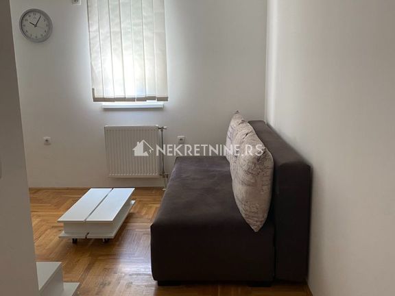 Telepska 8, Novi Sad, Jednoiposoban stan