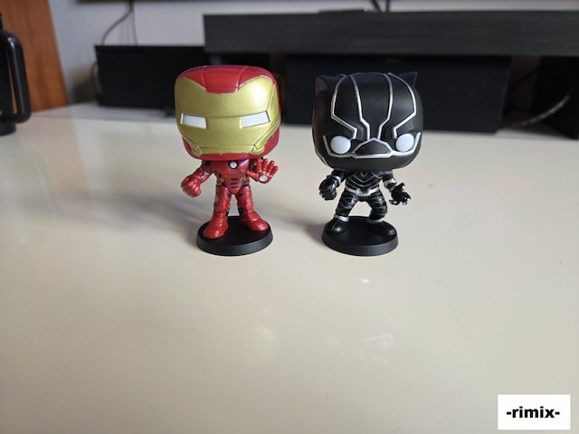 Funko - Irron man + Black panter