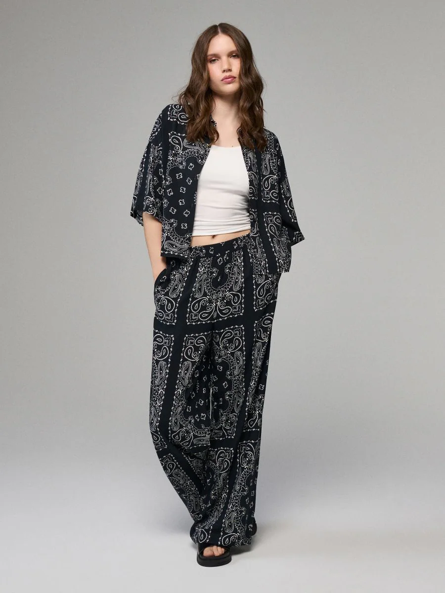 Wide leg pantalone