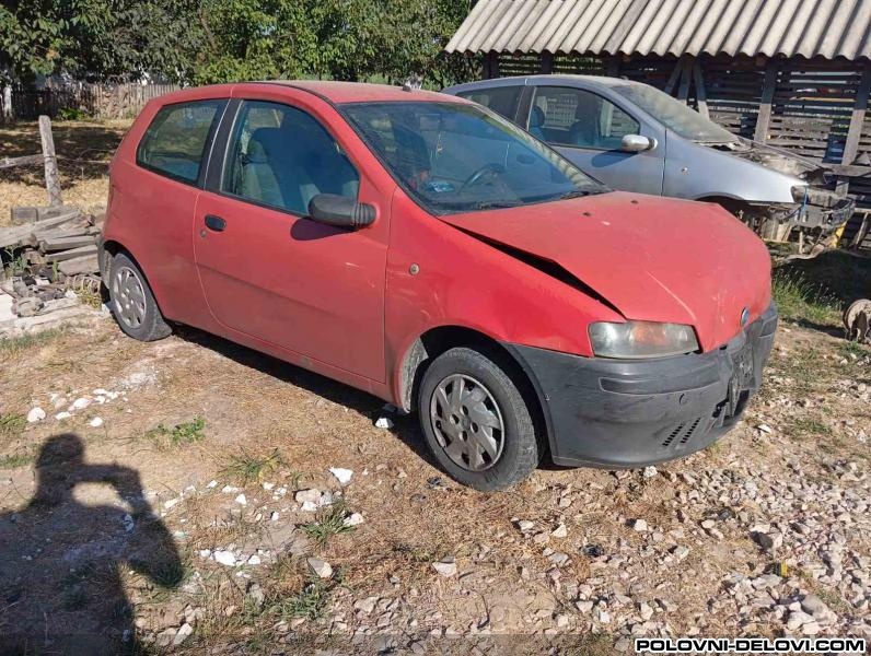Fiat Punto 1.2 8v Kompletan Auto U Delovima