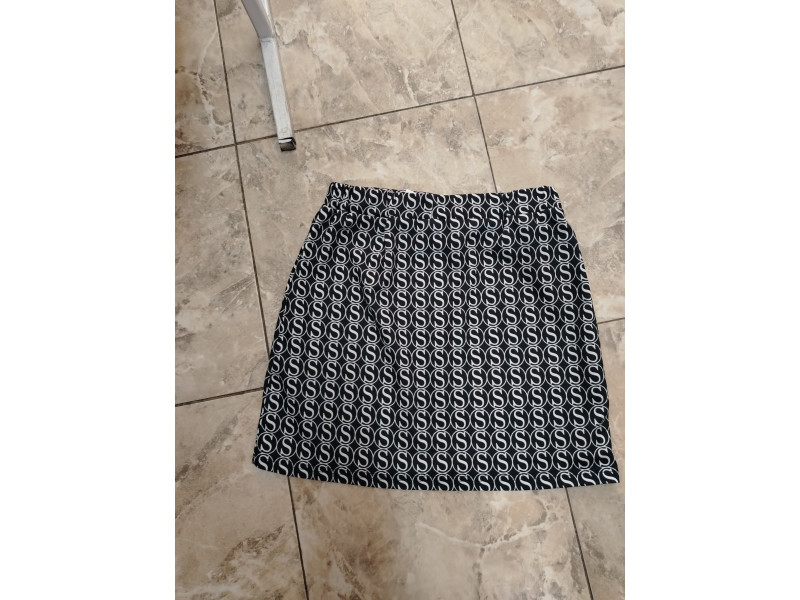 8 suknjica SHEIN vel 11-12