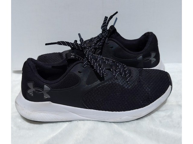 *UNDER ARMOUR* patike 40