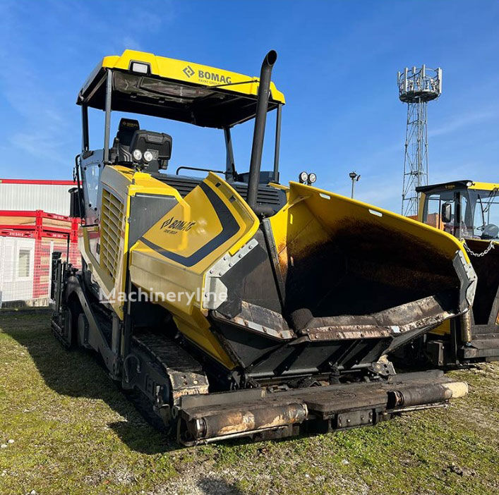 BOMAG BF700 C-3 asfaltni finišer guseničar
