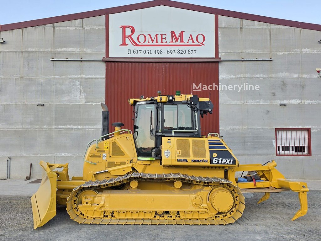 Komatsu D61PX-24 buldožer