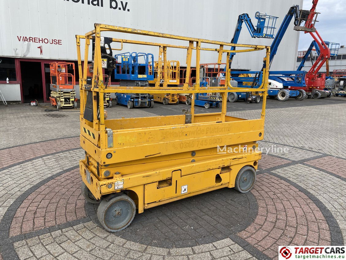 Haulotte COMPACT 8 ELECTRIC SCISSOR WORKLIFT 818CM 2014 CE154771 328HRS makazasta platforma