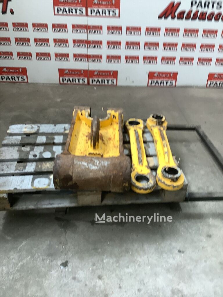 BILANCIERI drugi radni delovi za New Holland E 385 bagera