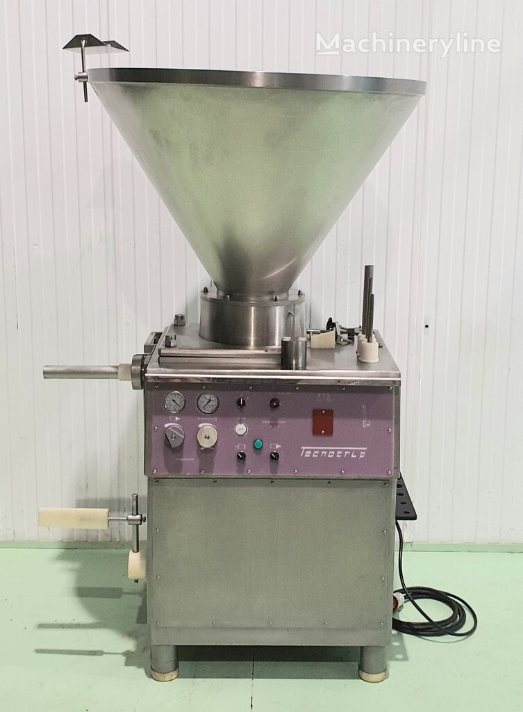 TECNOTRIP EC4 250 punilica za kobasice