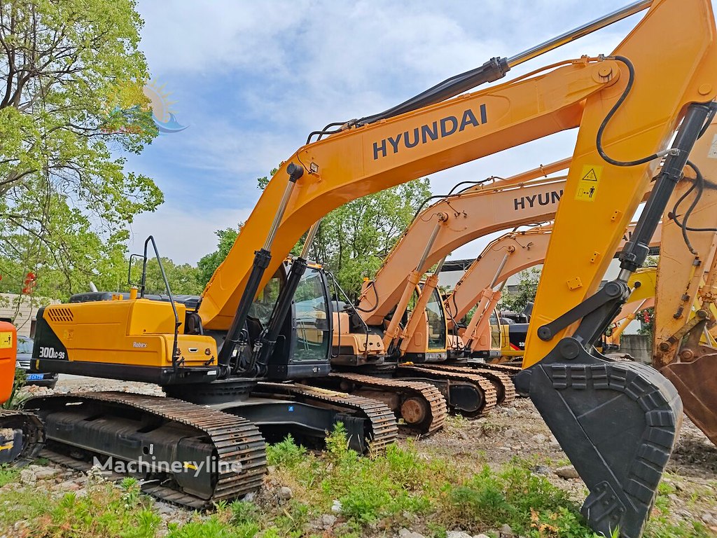 Hyundai R300LC-9S bager guseničar