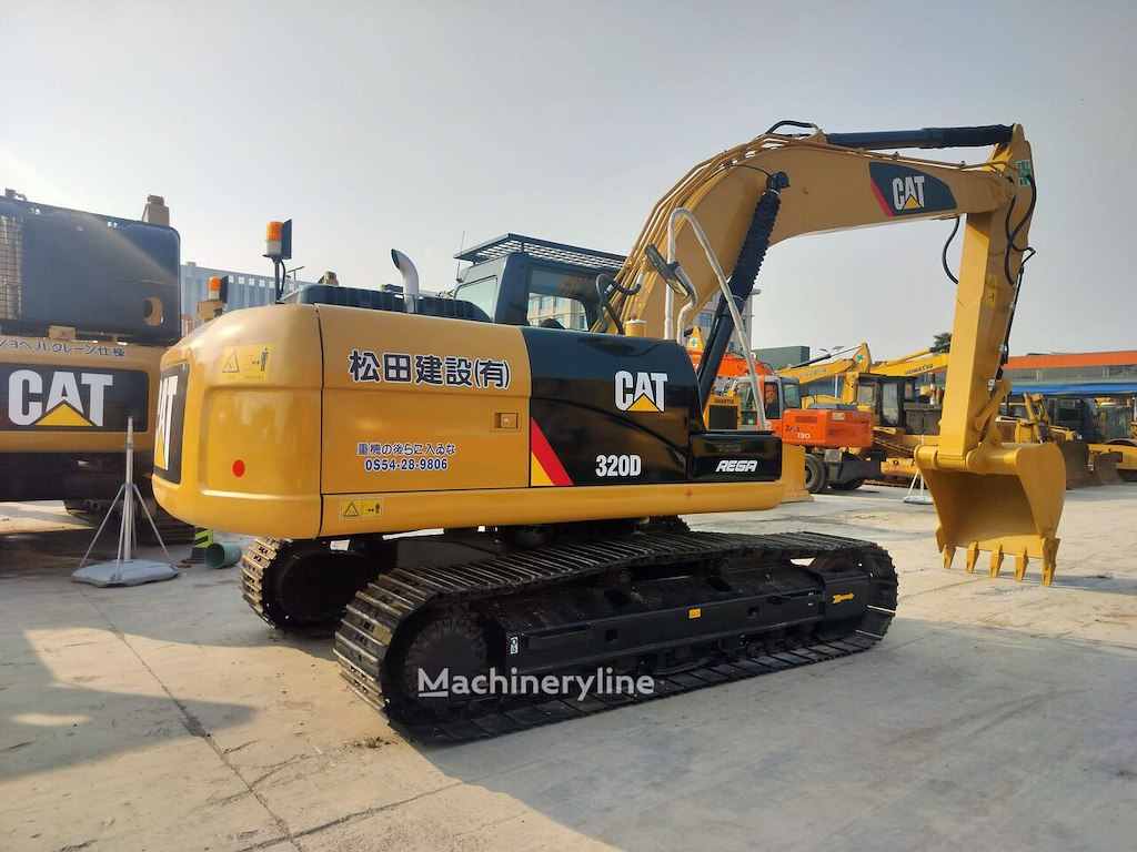 Caterpillar 320D bager guseničar