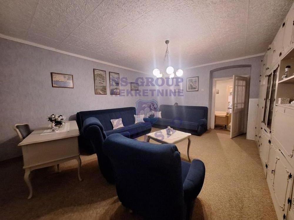 Kuća na prodaju, 197m2, 123.600€