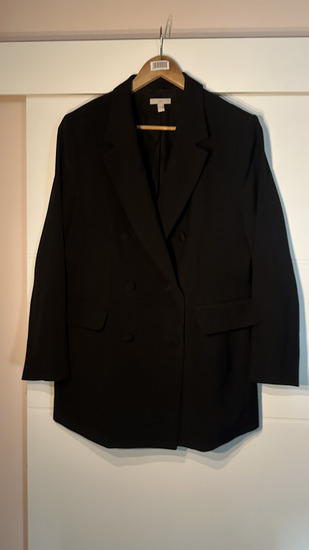 H&M crni sako