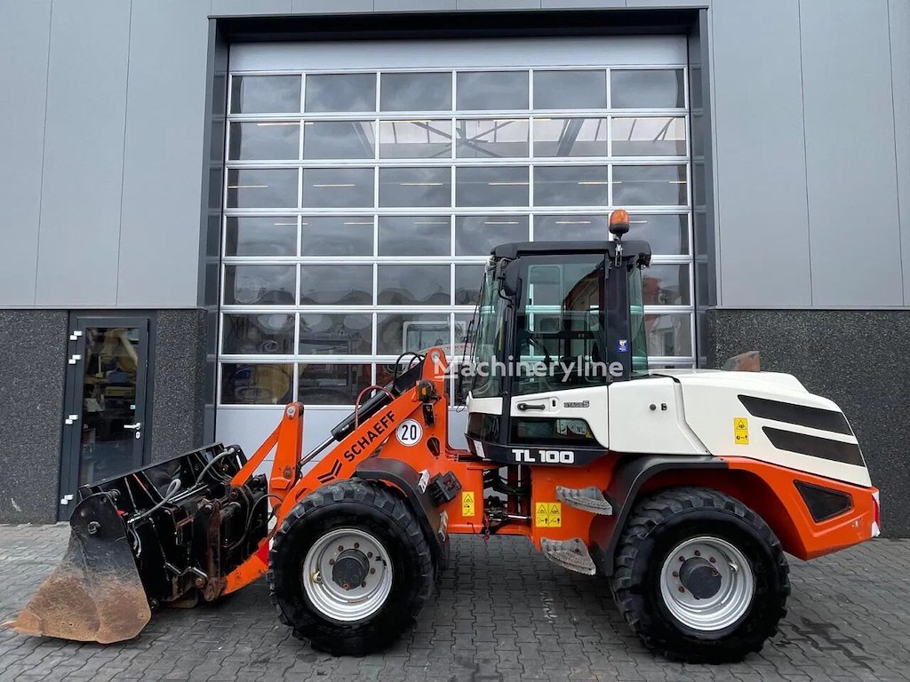 Schaeff TL100 prednji utovarivač