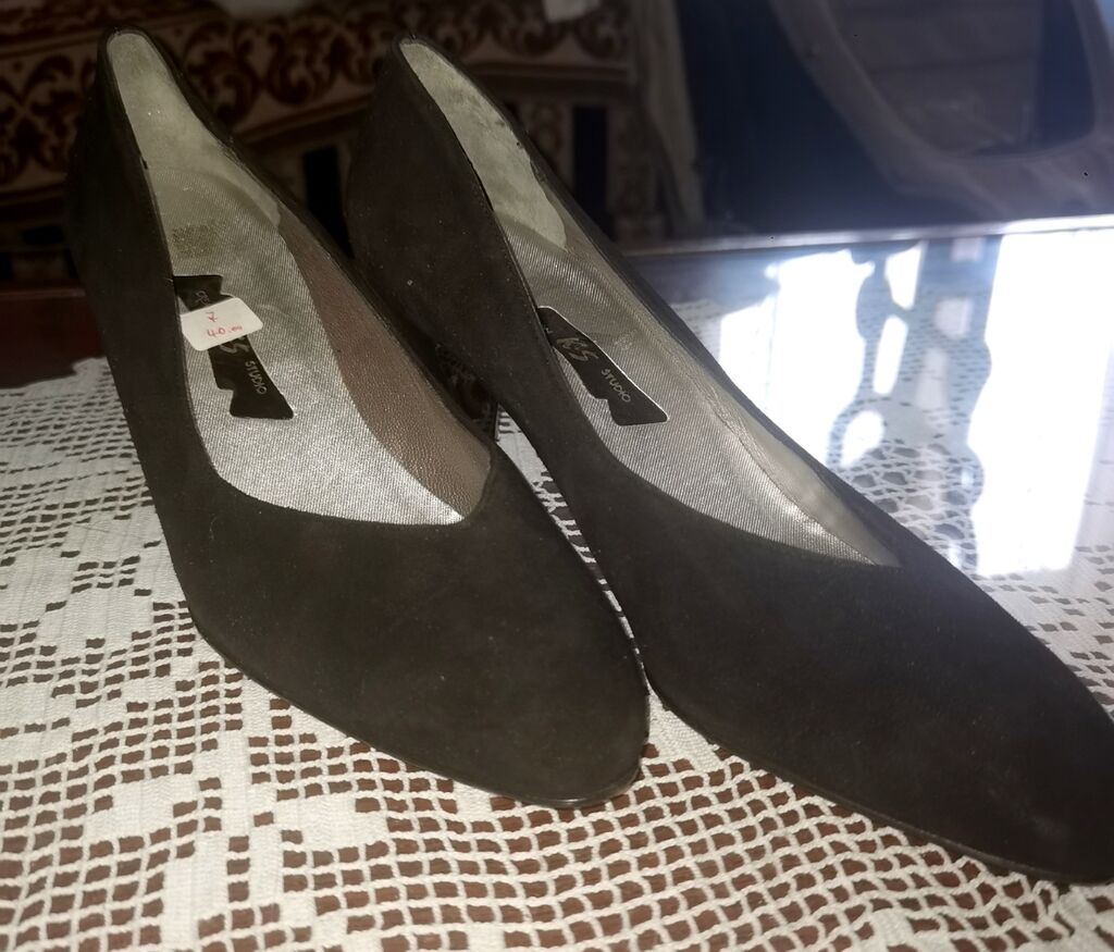 Salonke, 40