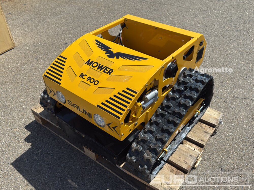 Prodaje se Salini RC-900 robotsku kosilicu na aukciji