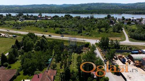 PRODAJE SE PLAC U NOVOM SADU