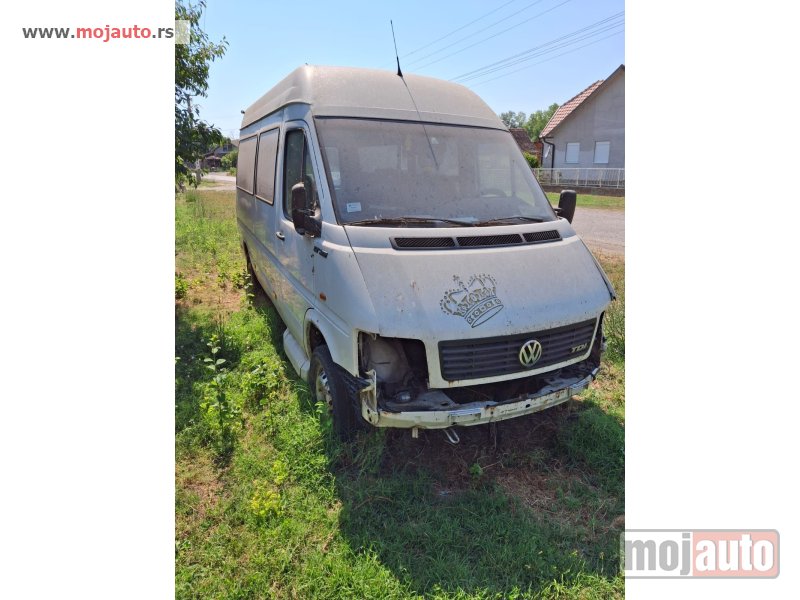 VW LT