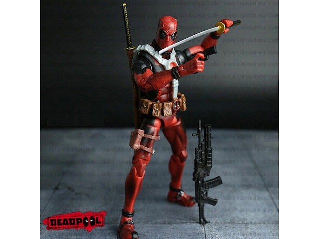 Marvel Deadpool, Hasbro 2012. 16 cm