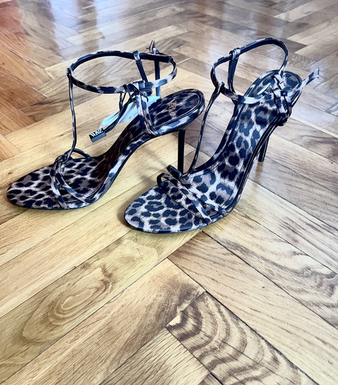 Zara leopard cipele - 41